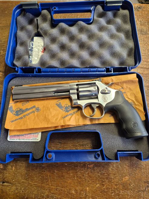 S&W 648-2 – Whiskey Rebellion Antiques